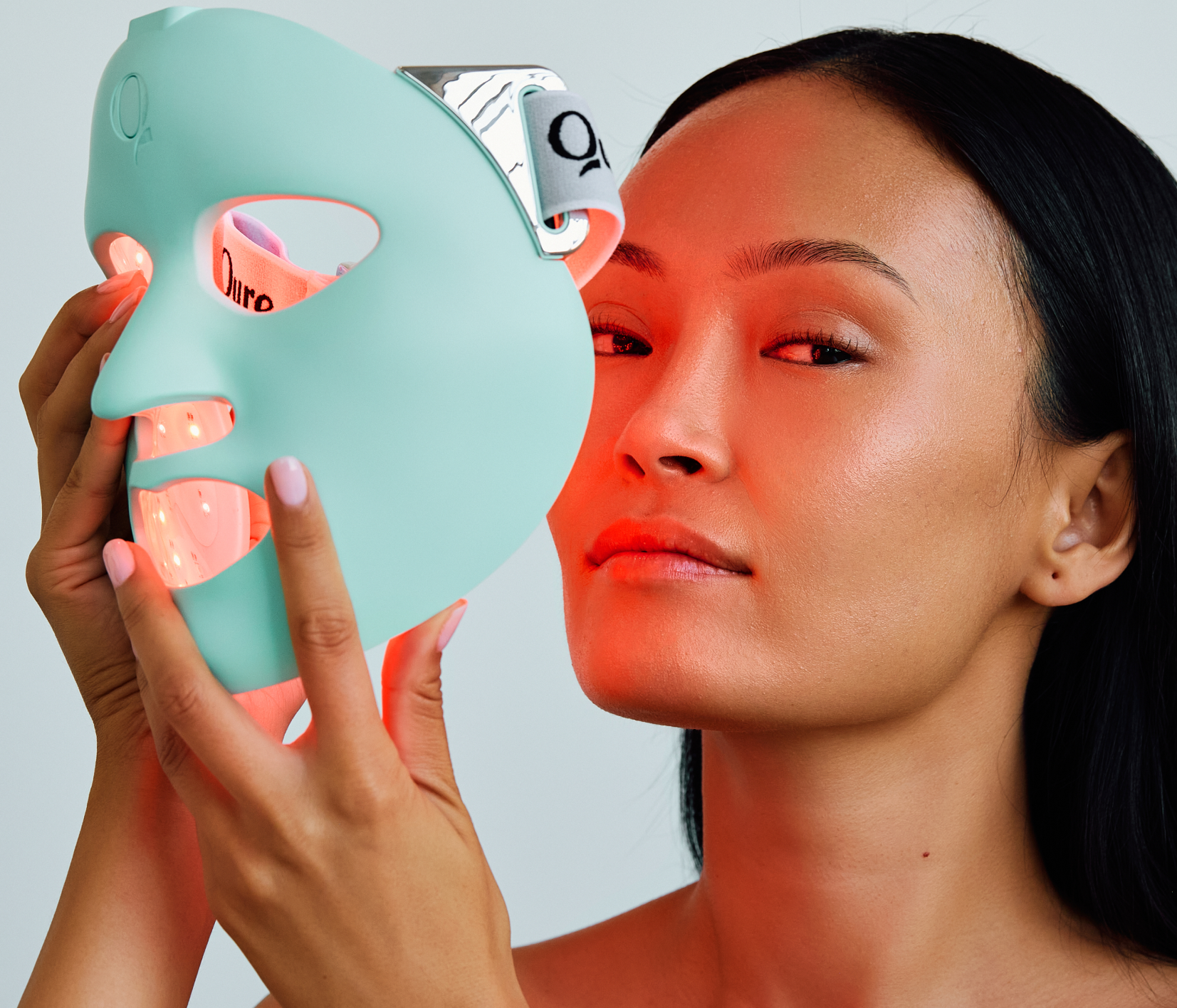 Red Light Mask | Rejuvenating LED Light Therapy | Qure